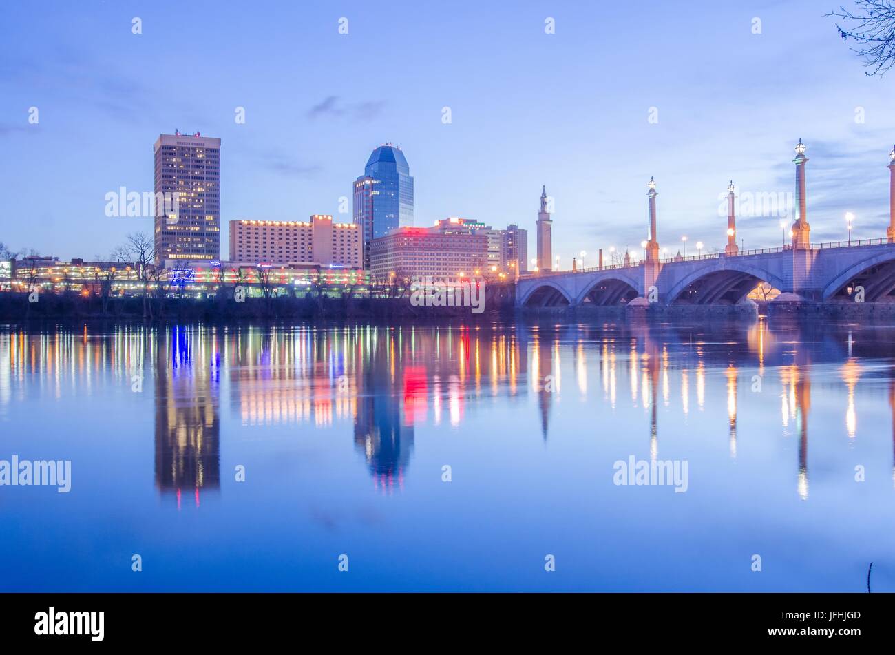springfield massachusetts city skyline early morning Stock Photo - Alamy