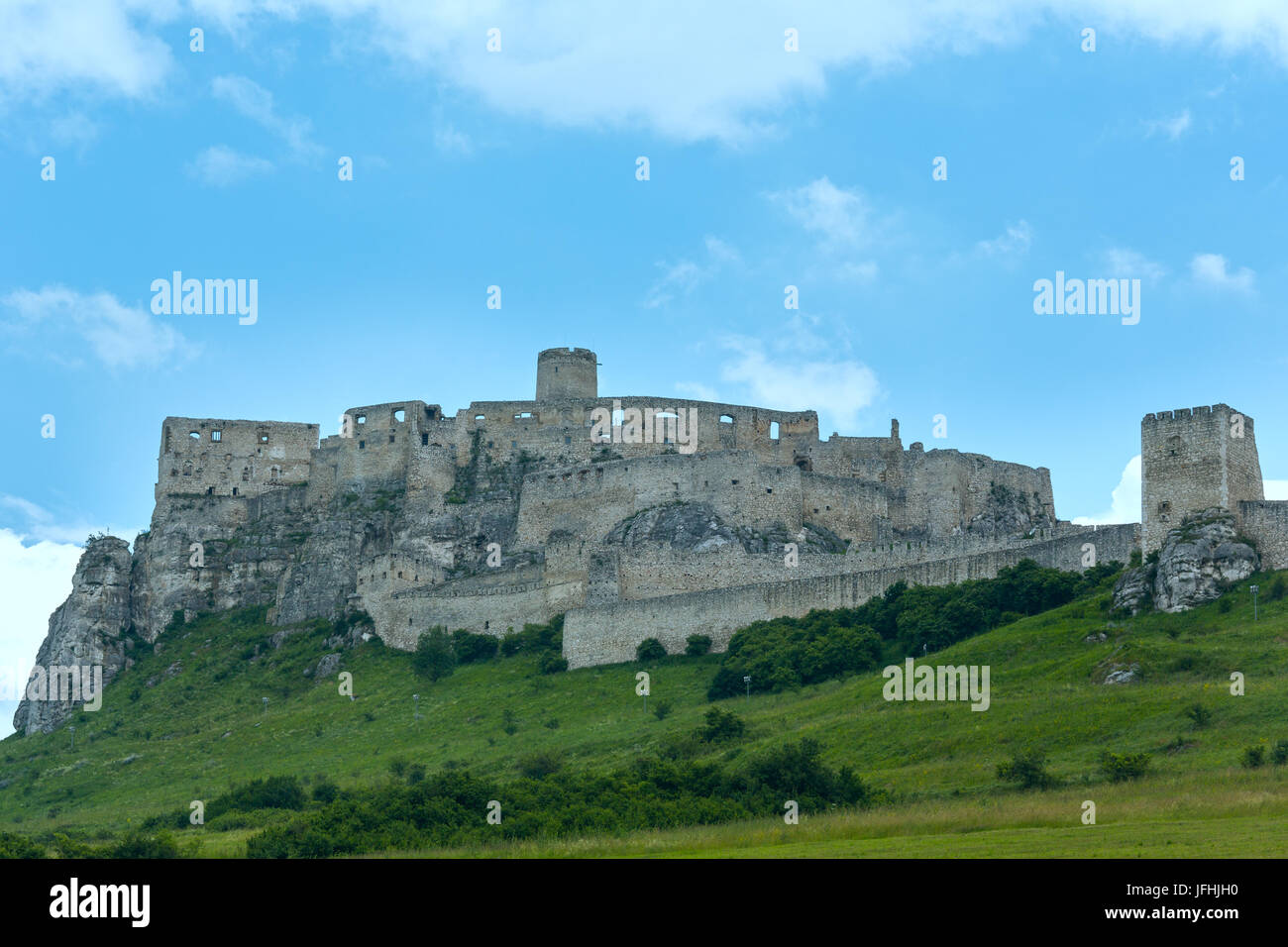 Ruins of spis castle hi-res stock photography and images - Alamy