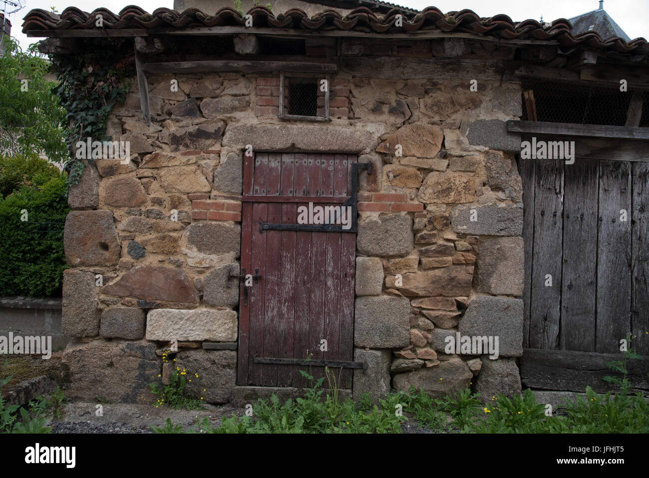 Trough house bridge hi-res stock photography and images - Alamy