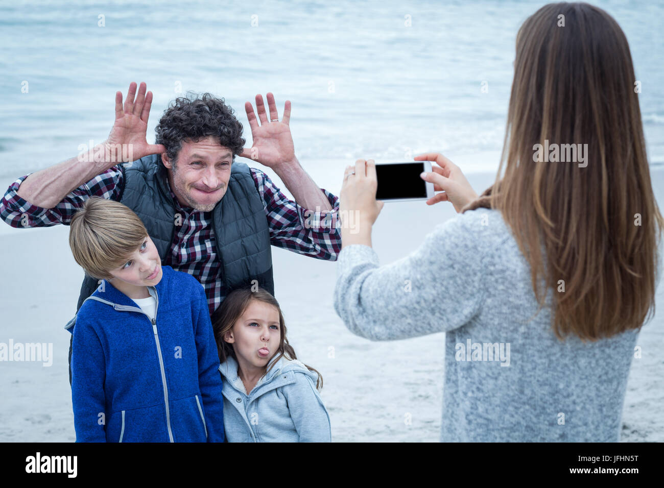 Faces family hi-res stock photography and images - Alamy