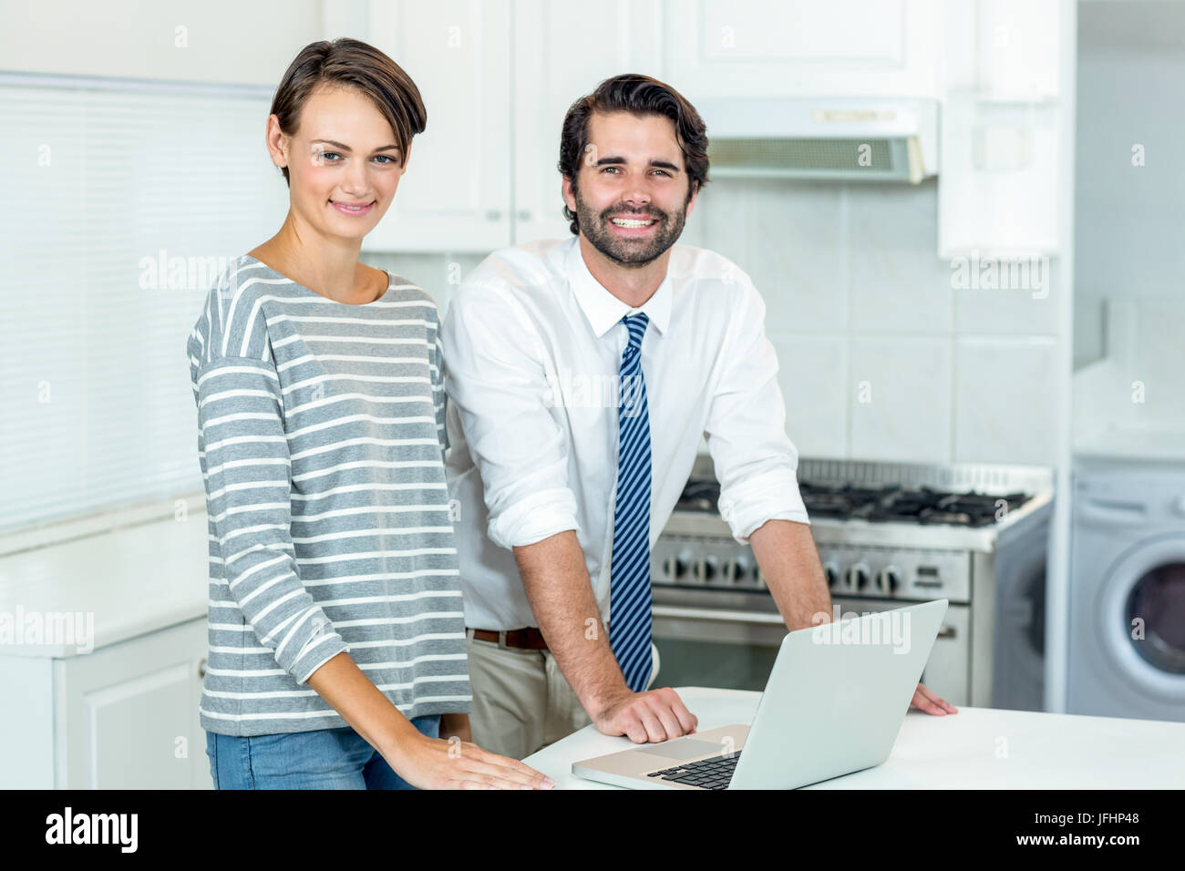 Couple at table classy hi-res stock photography and images - Alamy
