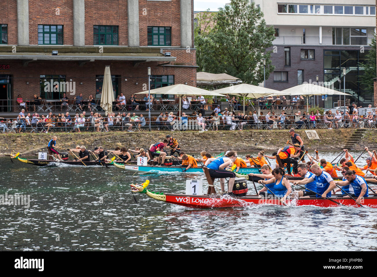 Sports buildings hi-res stock photography and images - Alamy