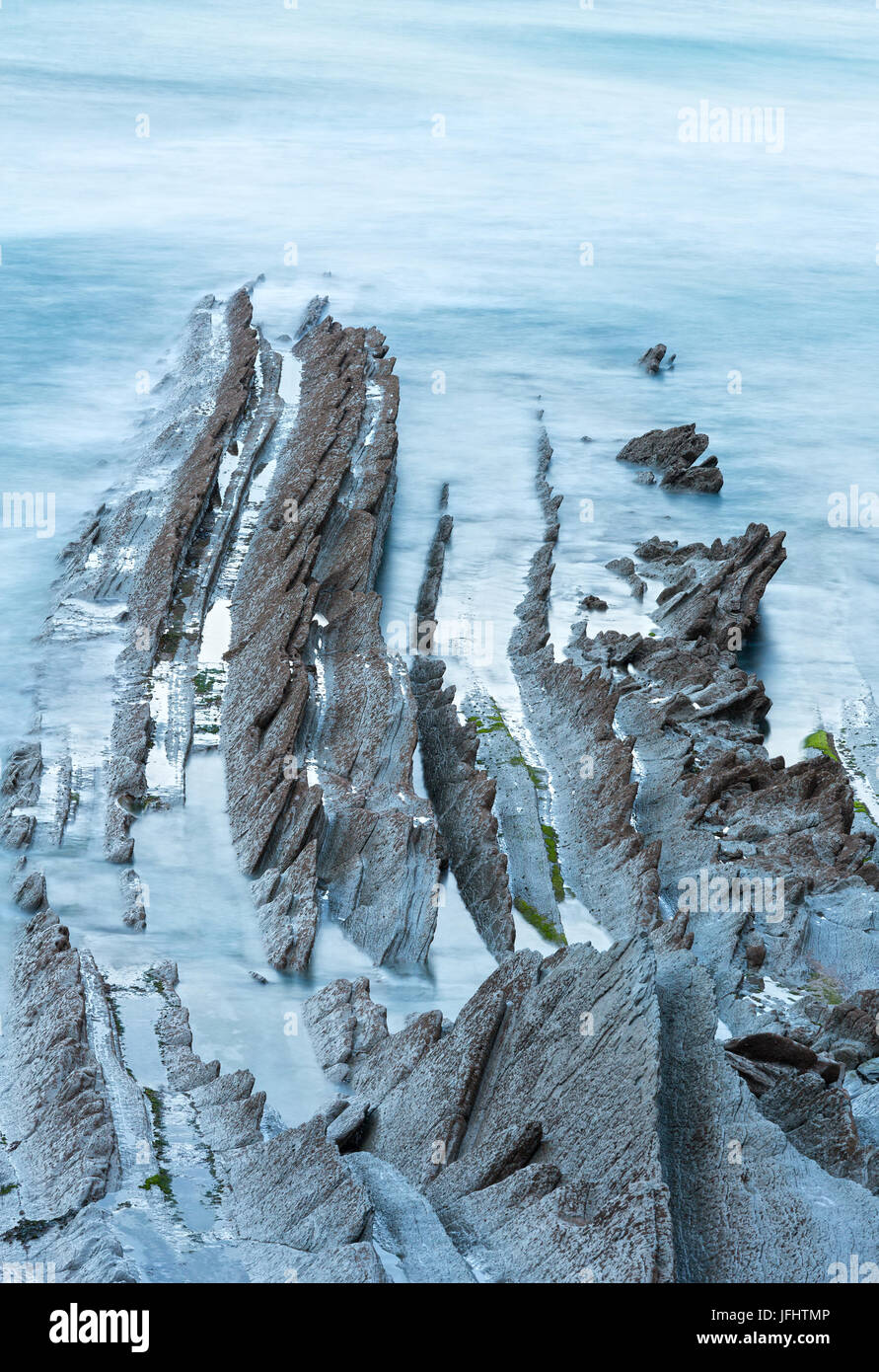 Stratiform hi-res stock photography and images - Alamy