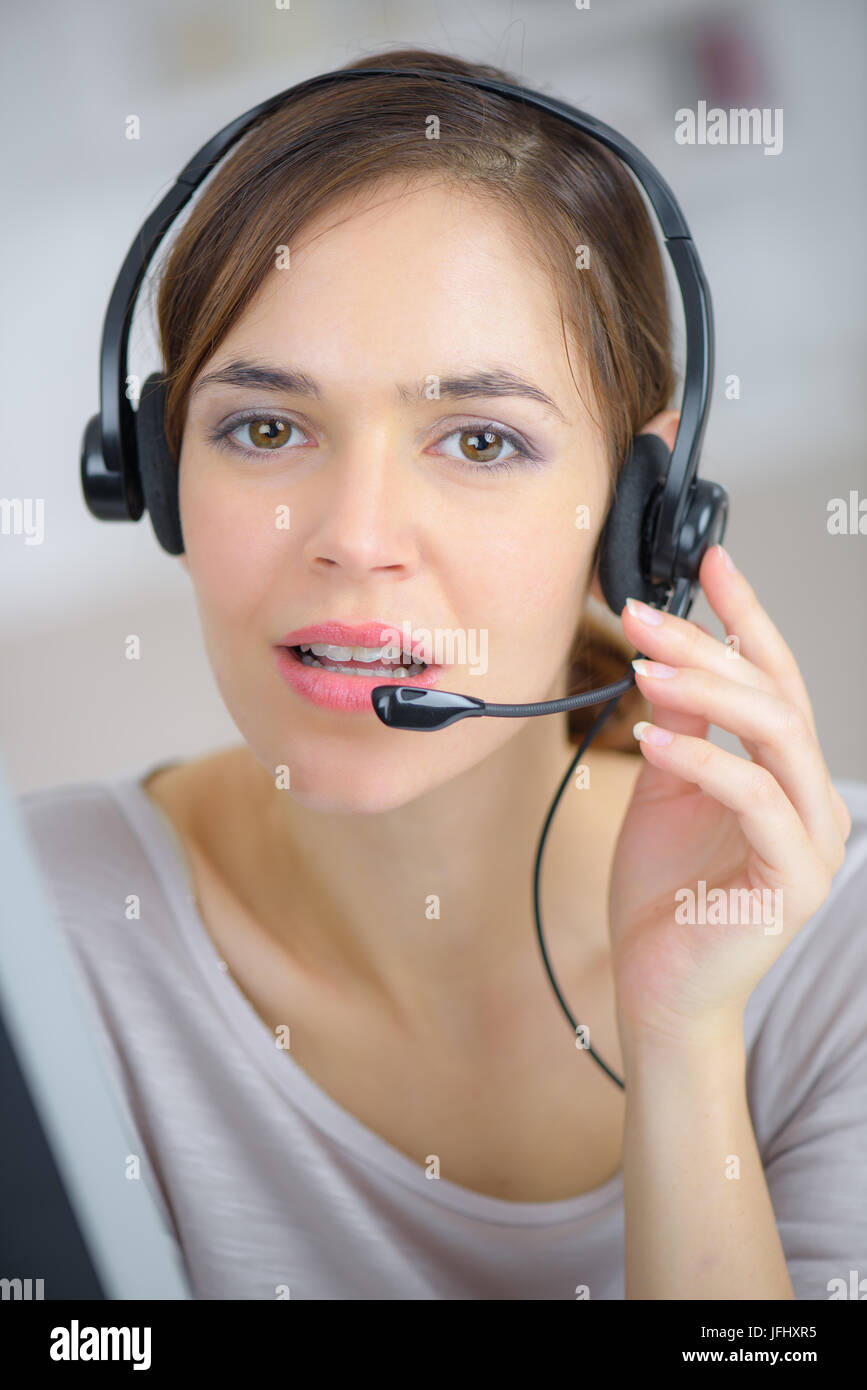 telephone customer service representative Stock Photo - Alamy