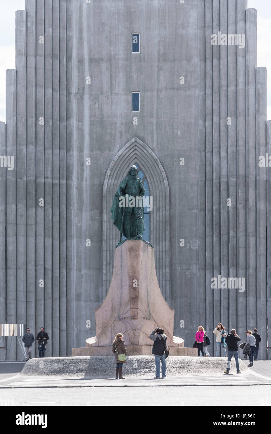 Iceland, capital of Reykjavík, smoke bay, peninsula Reykjanesskagi ...