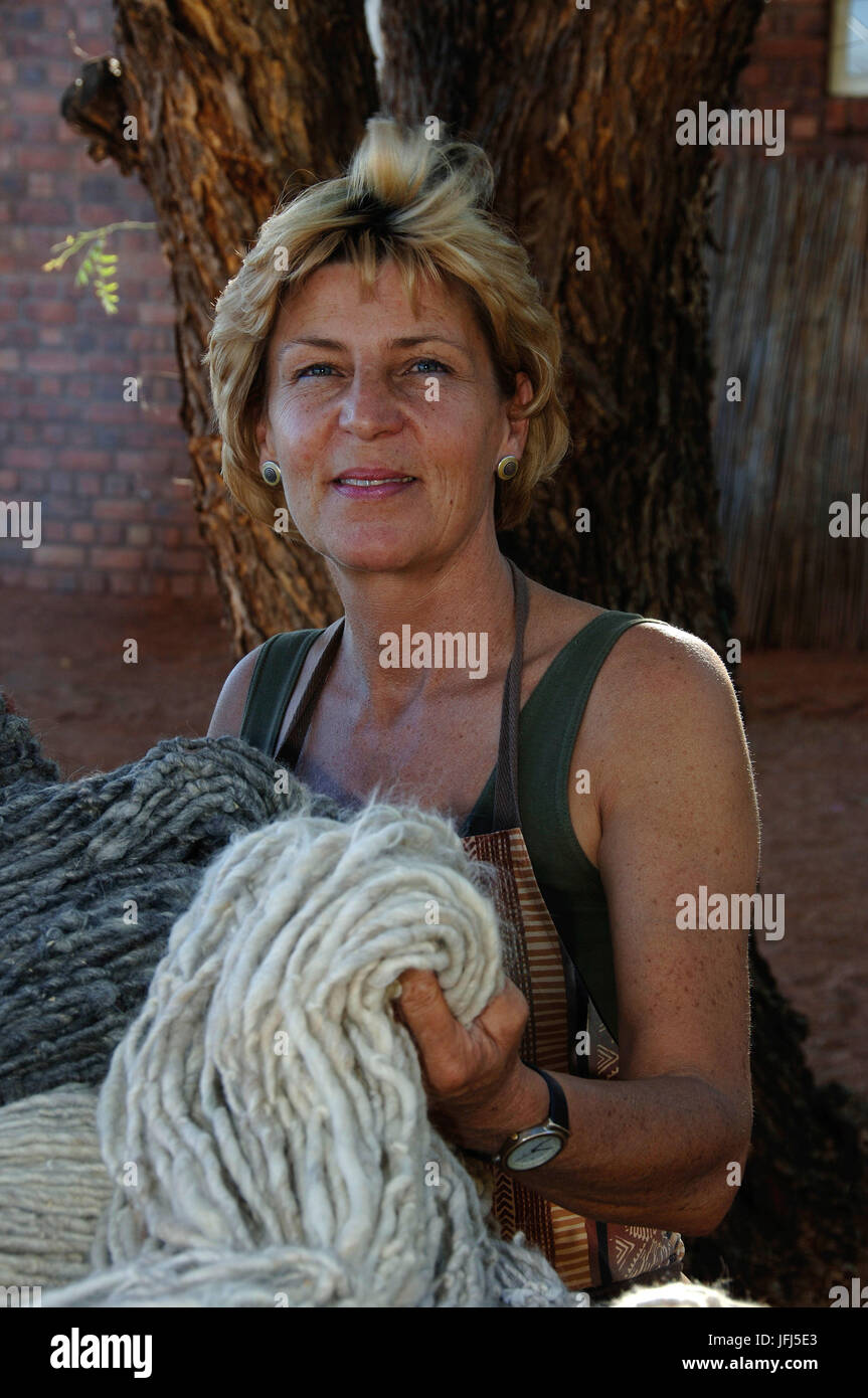 Dyeing of karakul wool hi-res stock photography and images - Alamy