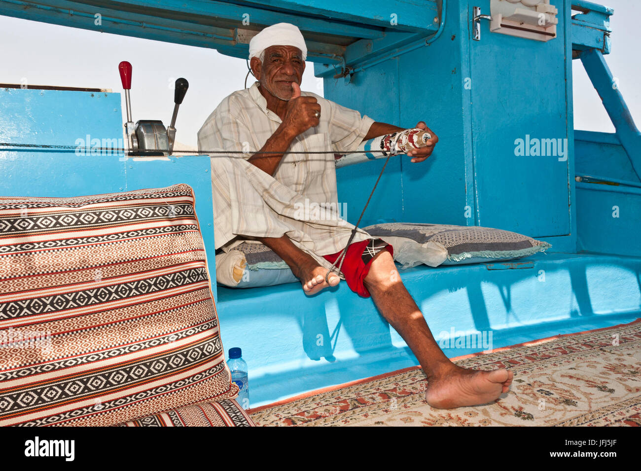 Dhau tour hi-res stock photography and images - Alamy