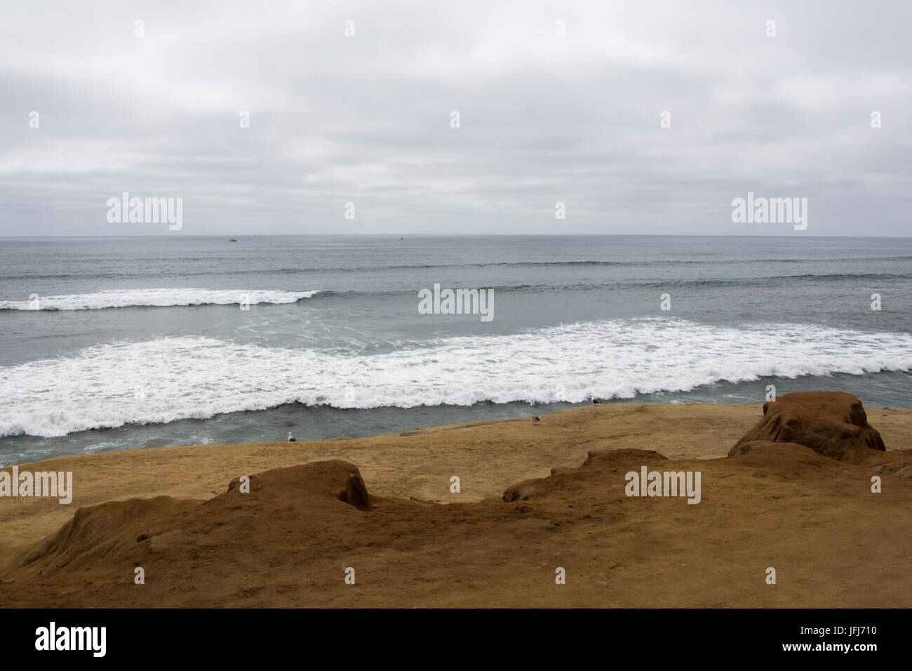 Overcast day on the beach hi-res stock photography and images - Alamy