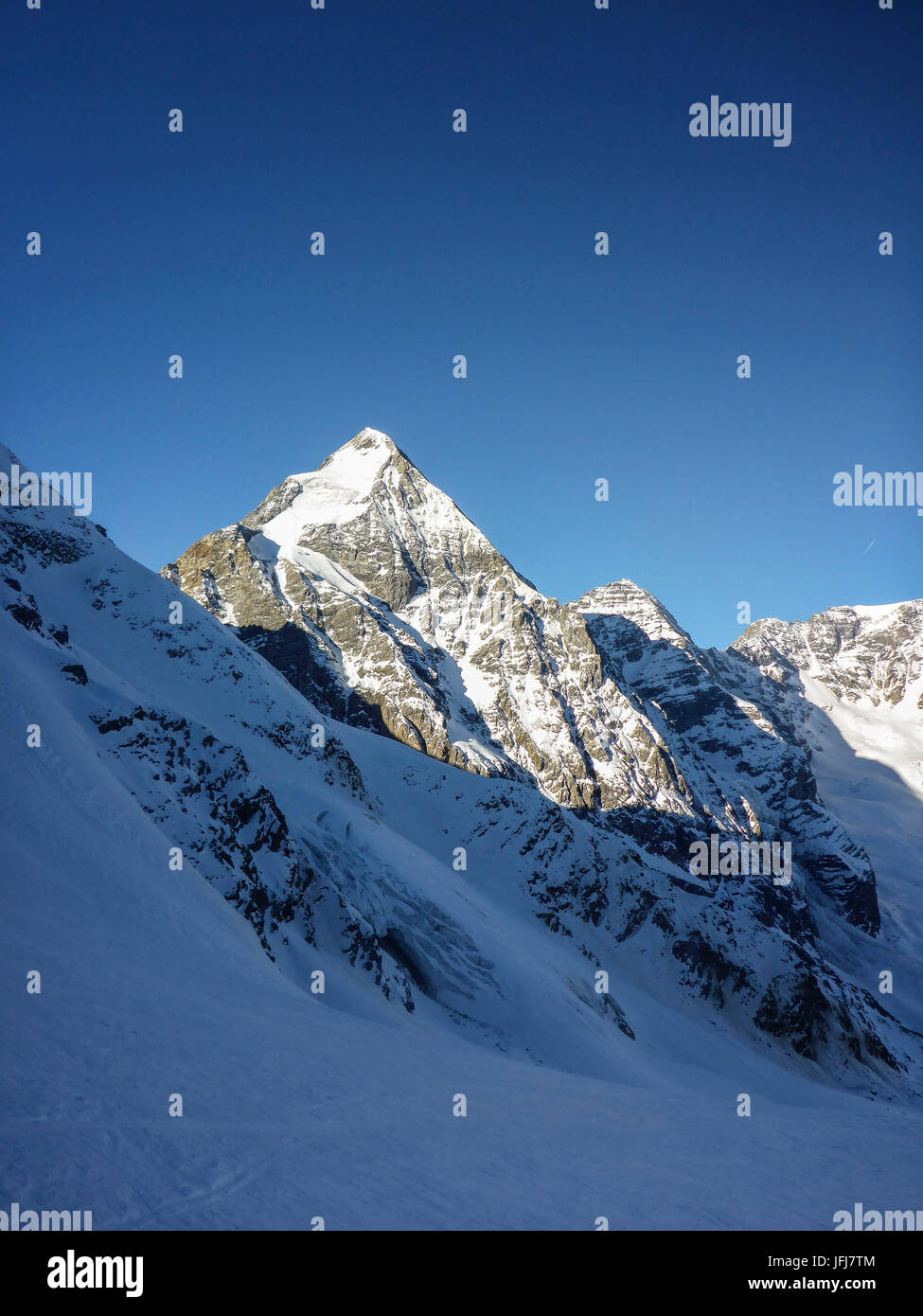 Solda italy hi-res stock photography and images - Alamy