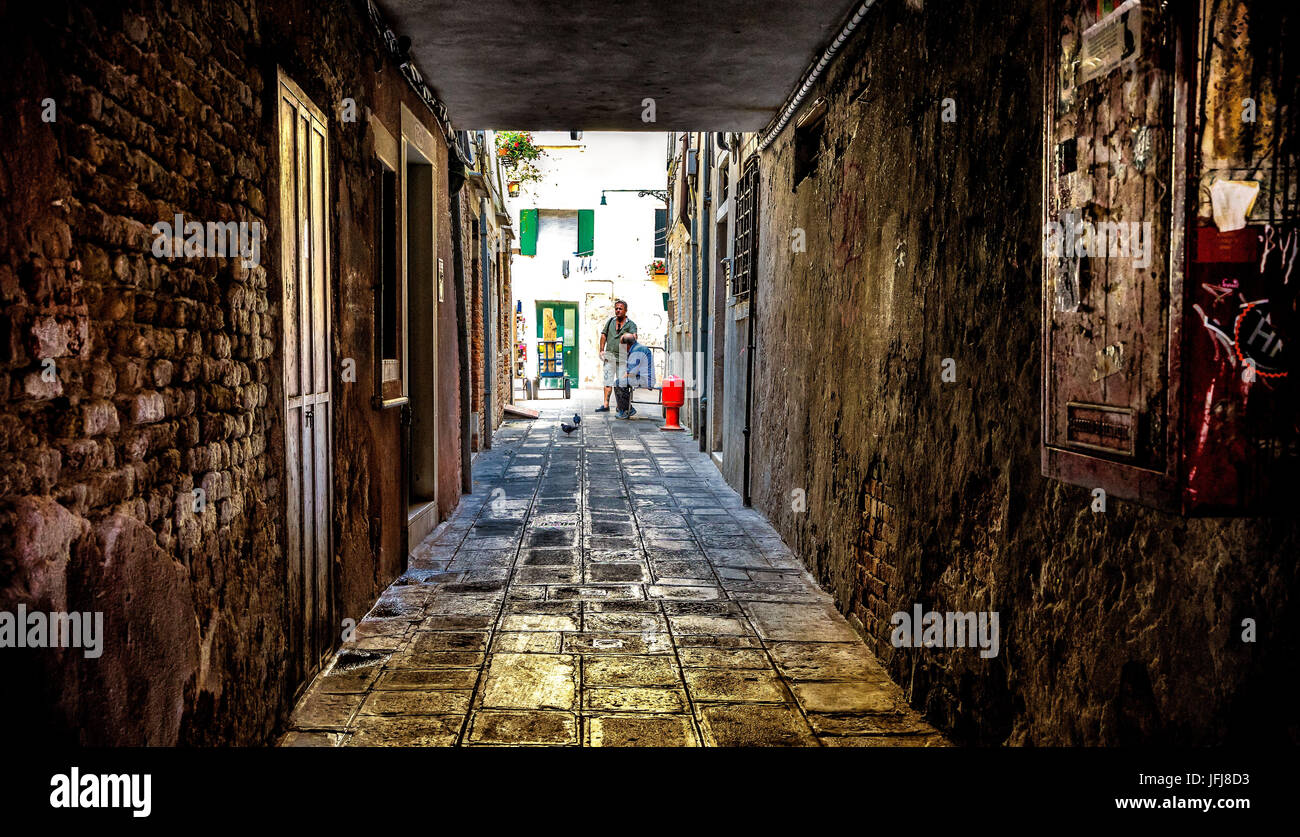 Narrow lane in old town hi-res stock photography and images - Alamy