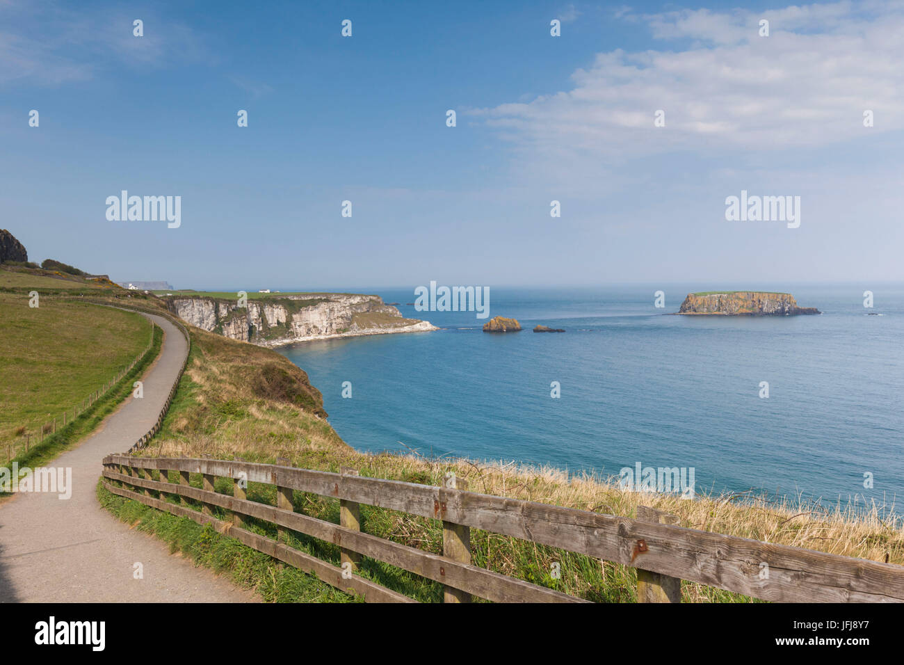 Elevated pathway hi-res stock photography and images - Alamy