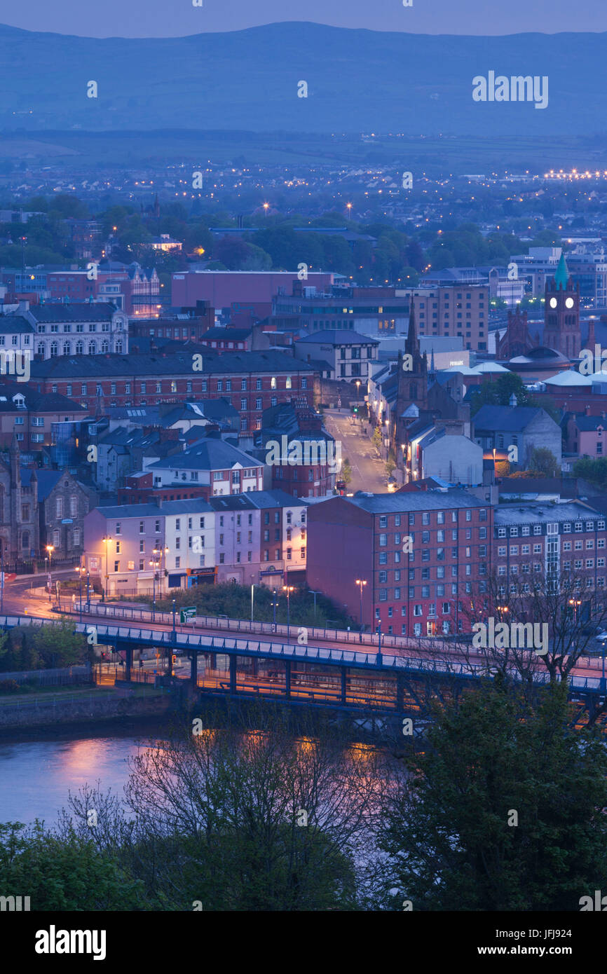 County derry town hi-res stock photography and images - Alamy