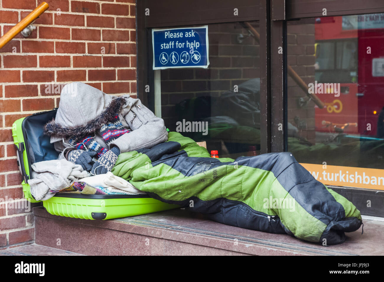 London Poverty High Resolution Stock Photography and Images - Alamy