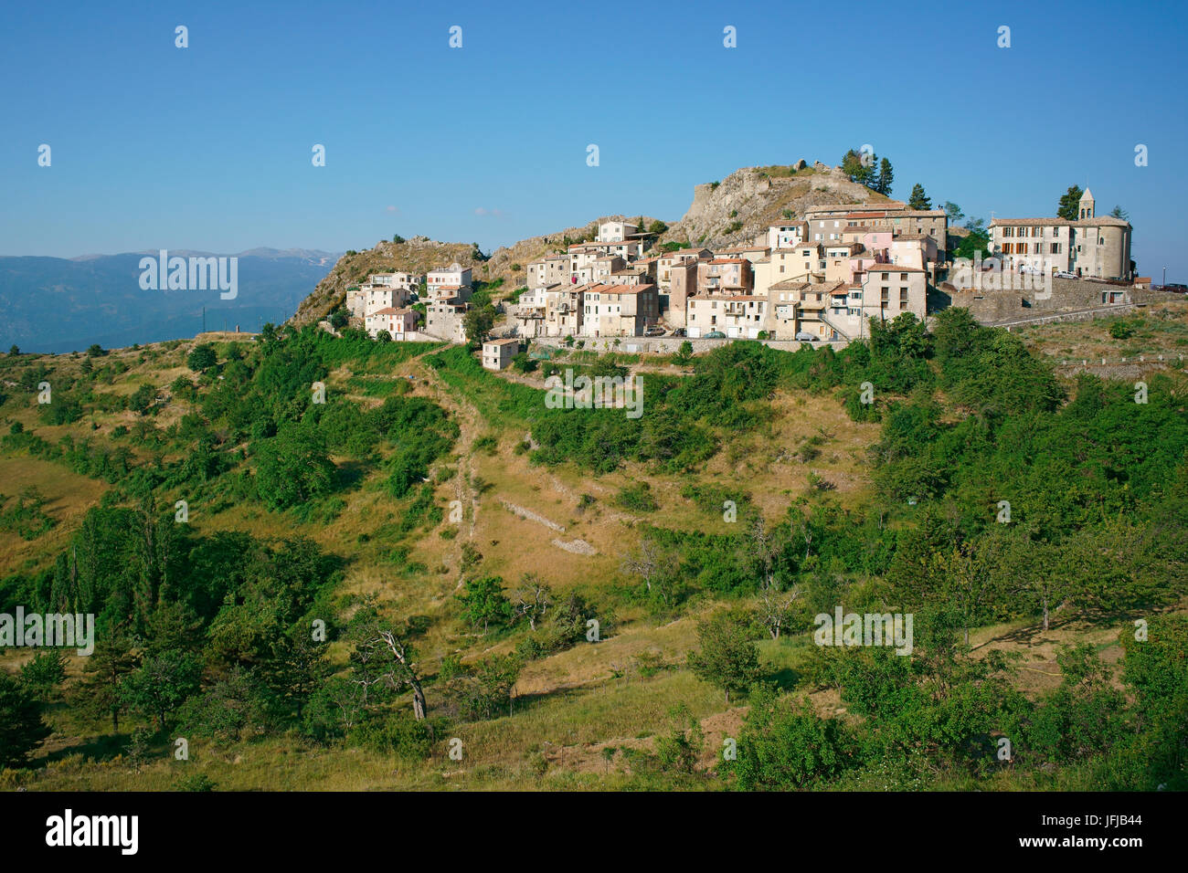 French hillside village hi-res stock photography and images - Alamy