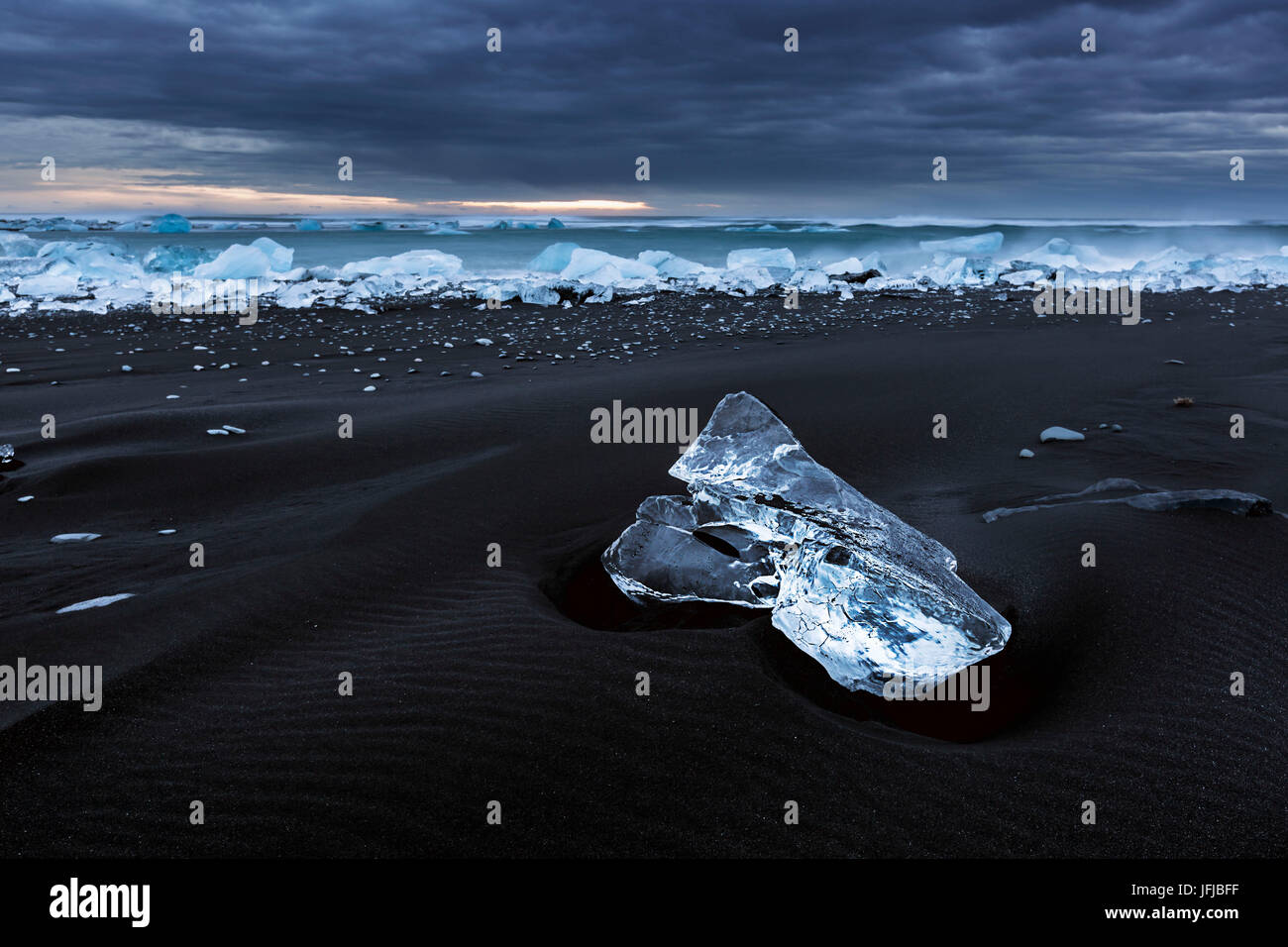 Low contrast hi-res stock photography and images - Alamy