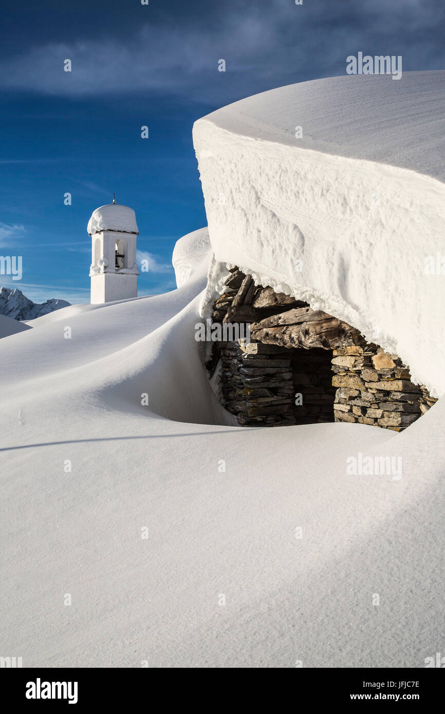 Hut churches hi-res stock photography and images - Alamy