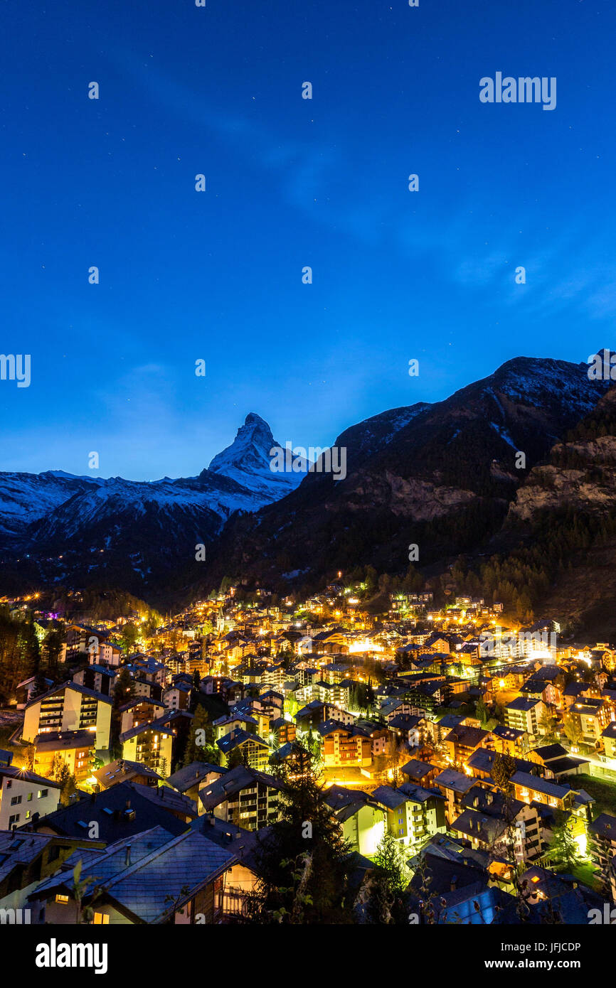 Zermat hi-res stock photography and images - Alamy