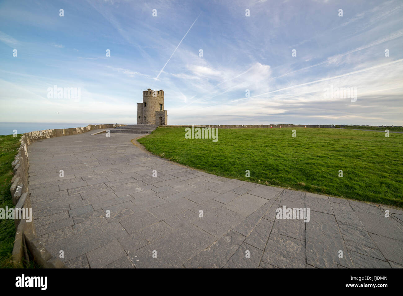 Cliffs of moher tower hi-res stock photography and images - Alamy