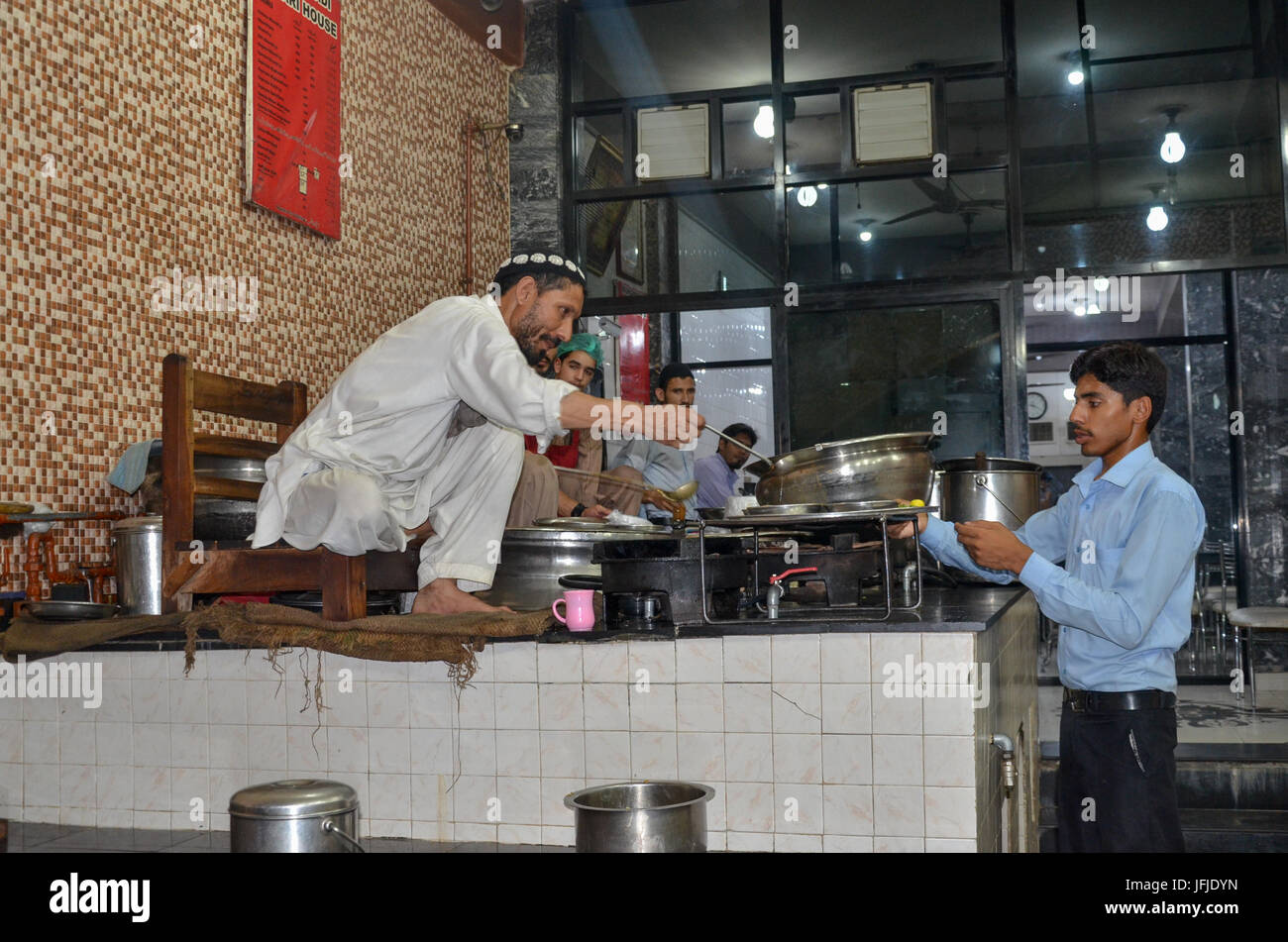 Restaurant in pakistan hi-res stock photography and images - Alamy