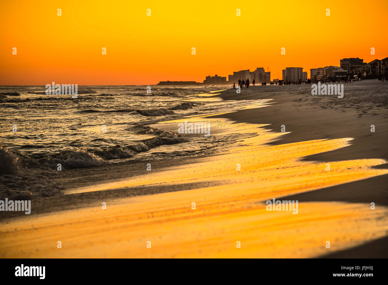 orange sunset over gulf of mexico at destin fl Stock Photo - Alamy