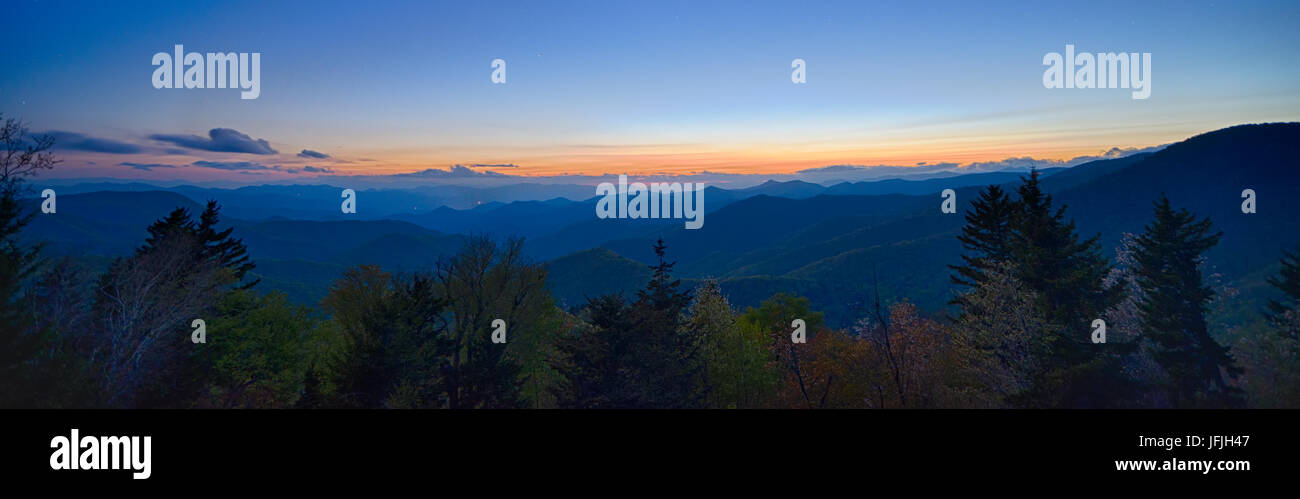 Springtime at Scenic Blue Ridge Parkway Appalachians Smoky Mountains ...