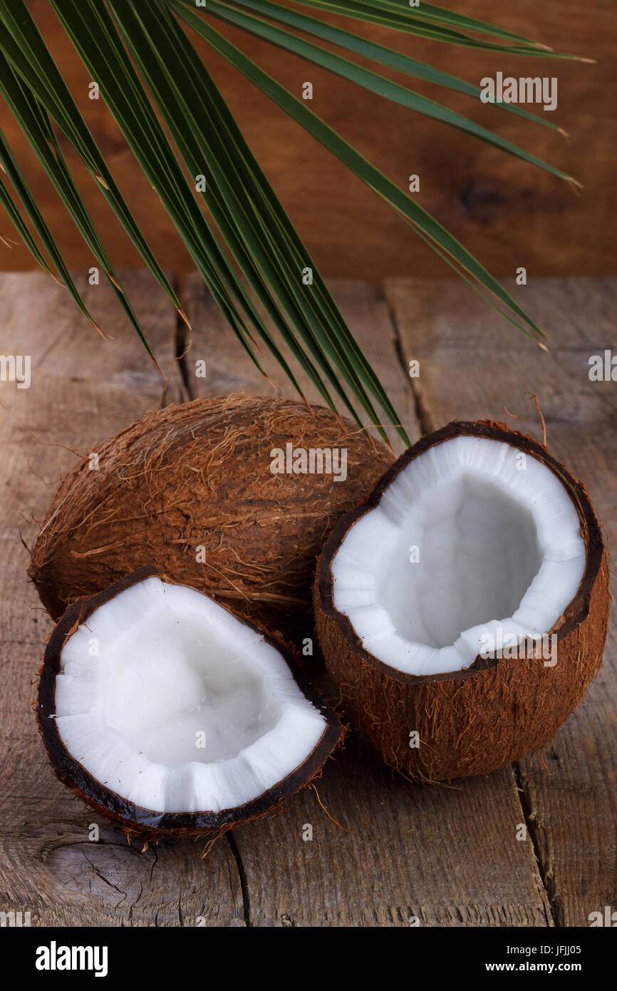 Coconut half overhead hi-res stock photography and images - Alamy