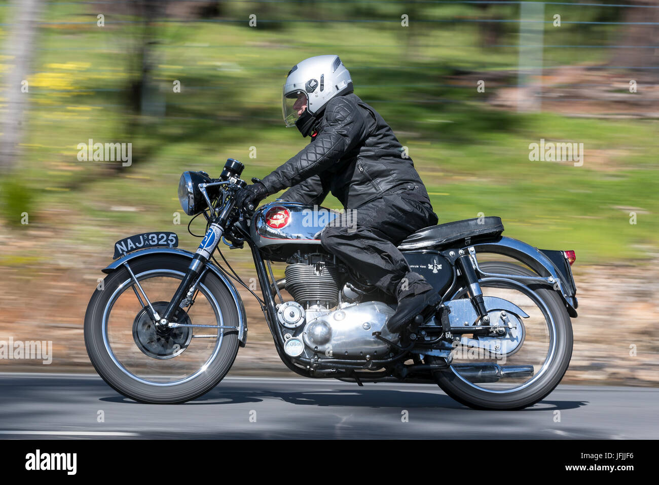 Vintage bsa motorcycle hi-res stock photography and images - Alamy