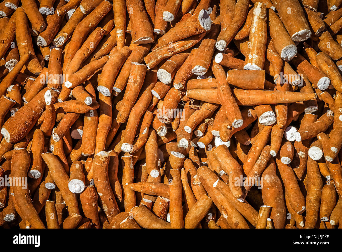 Manioc on sale Stock Photo - Alamy