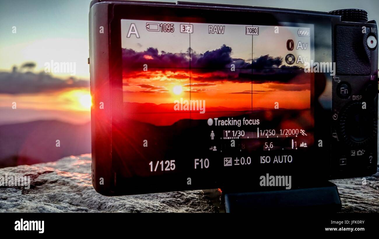 Taking in the sunset hi-res stock photography and images - Alamy
