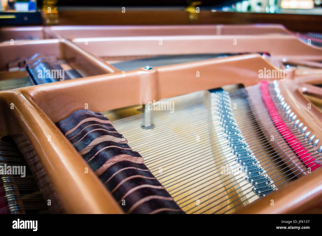 Piano strings hi-res stock photography and images - Alamy