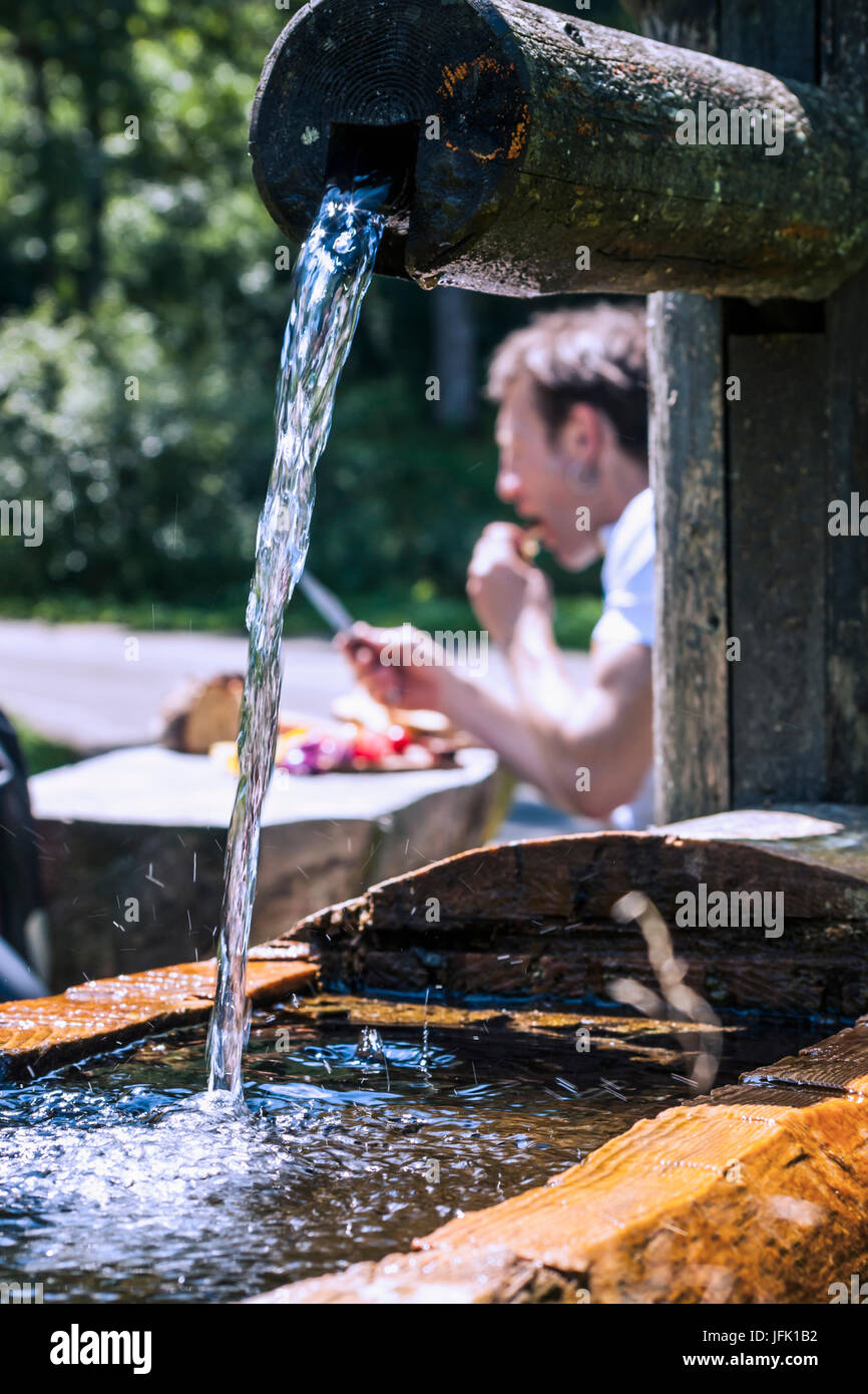 Spring water flowing hi-res stock photography and images - Alamy