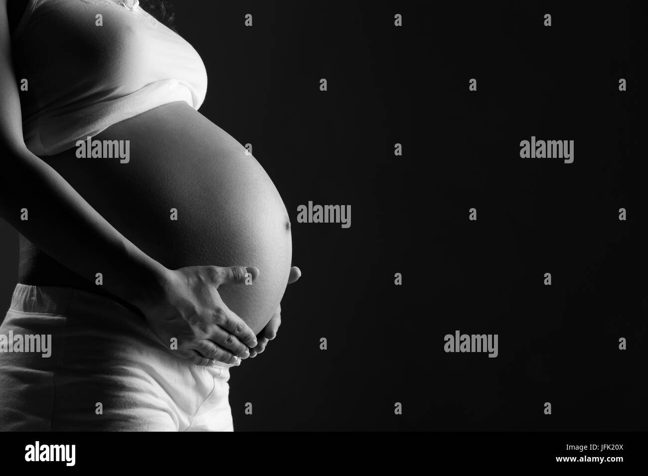 Low belly hi-res stock photography and images - Alamy