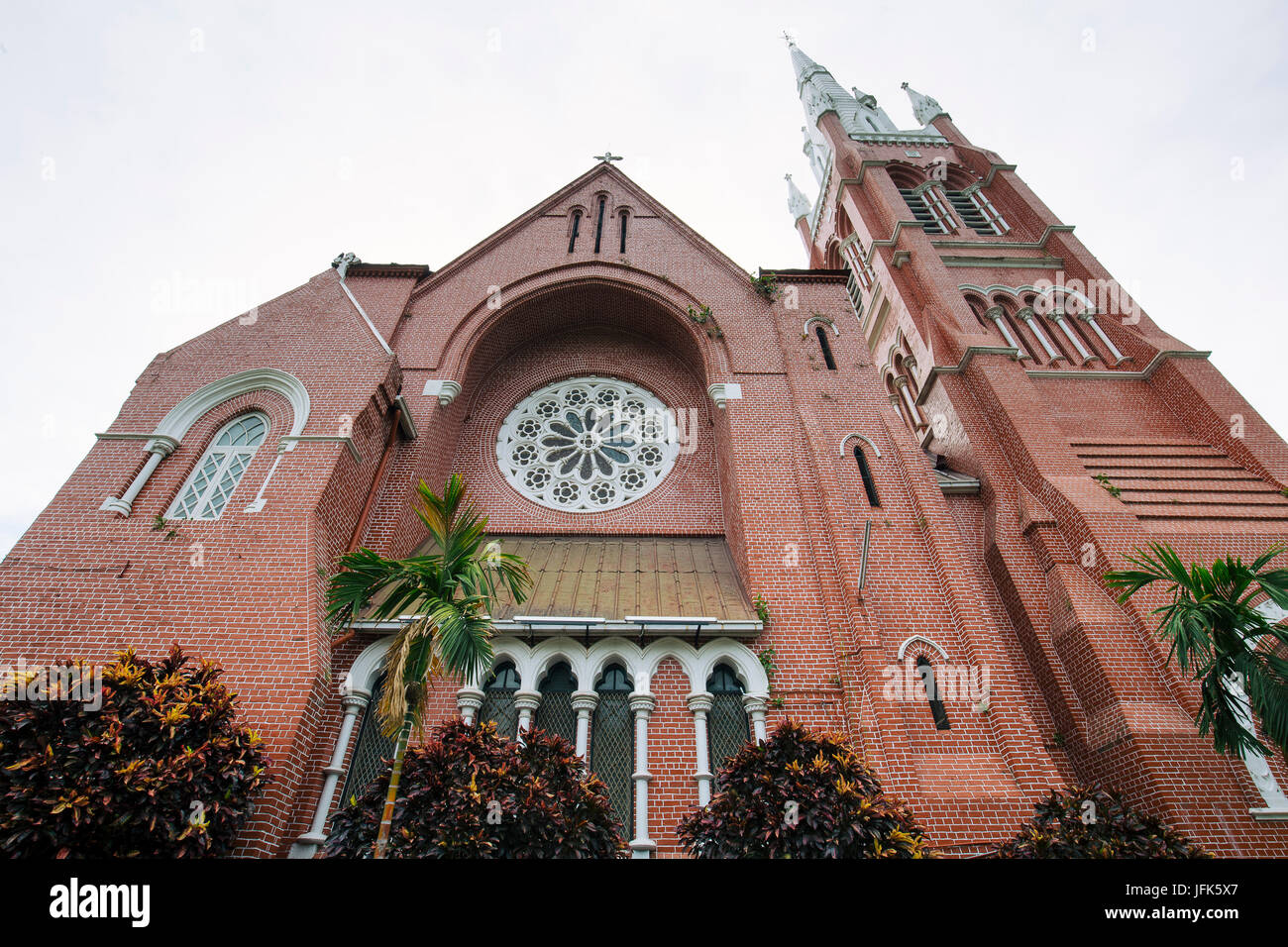 Myanmar church hi-res stock photography and images - Alamy