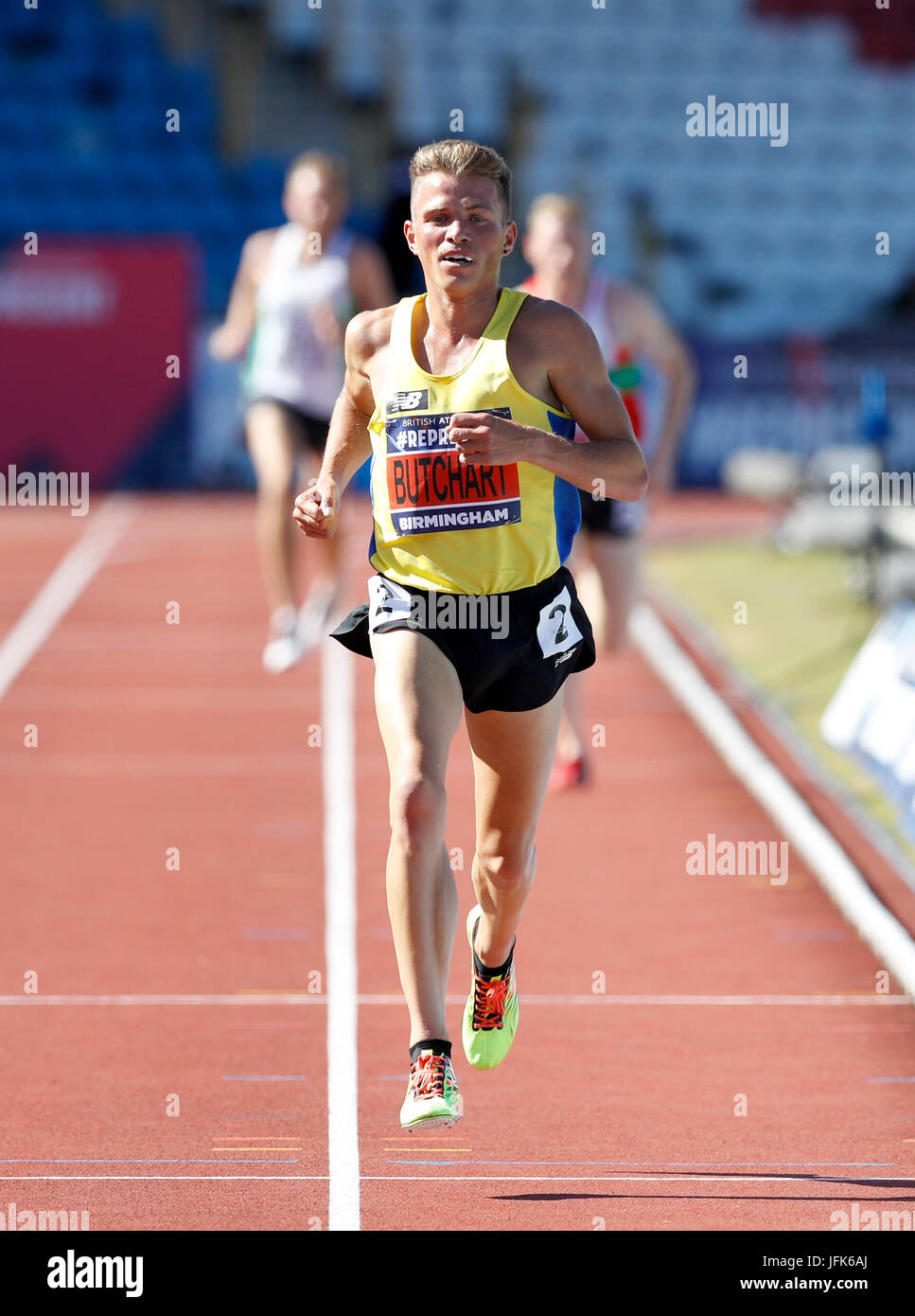 Andrew Butchart wins the Mens 5000 Metres Final during day one of the ...