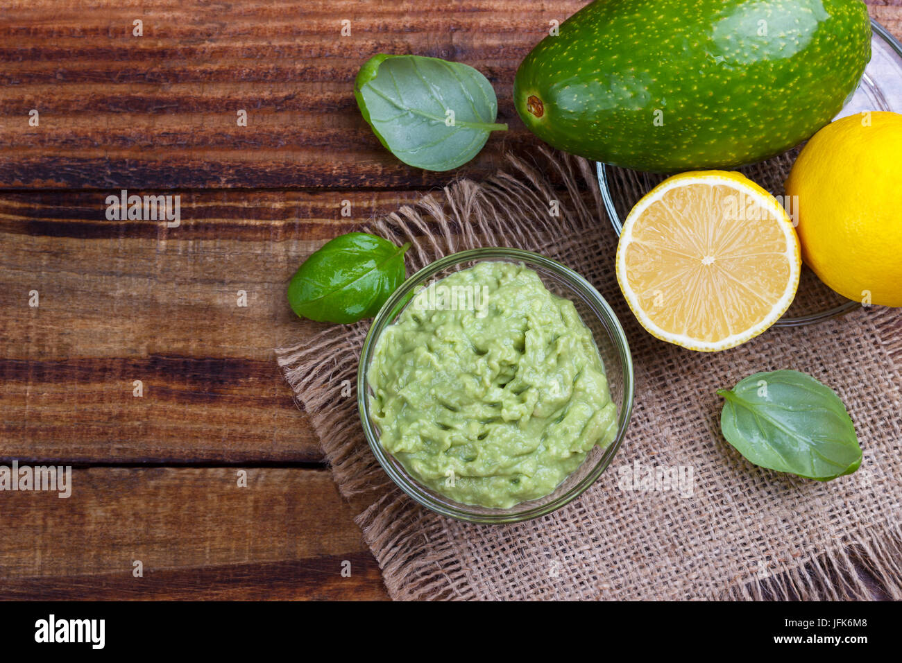 avocado sauce and ingredients Stock Photo - Alamy