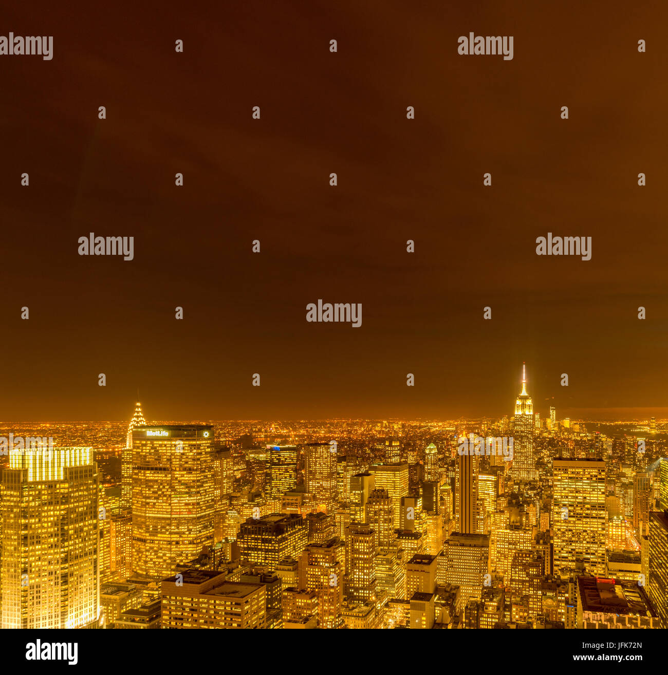 View of New York Manhattan during sunset hours Stock Photo - Alamy