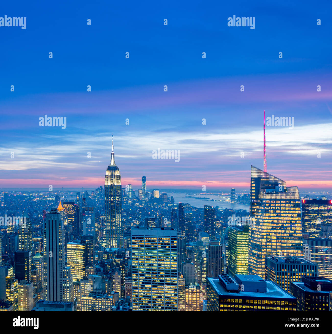 View of New York Manhattan during sunset hours Stock Photo - Alamy