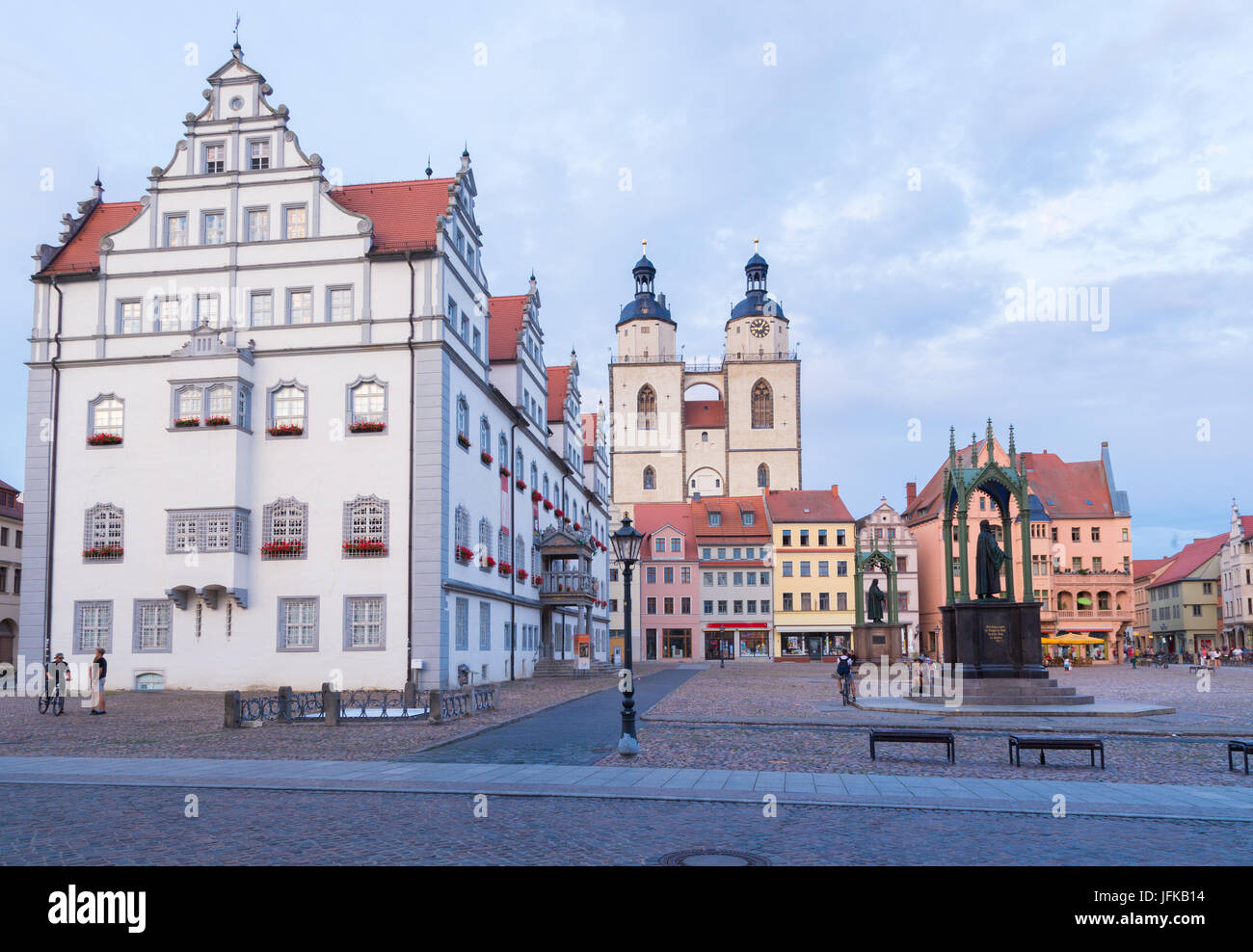 Wittenberg church statue hi-res stock photography and images - Alamy