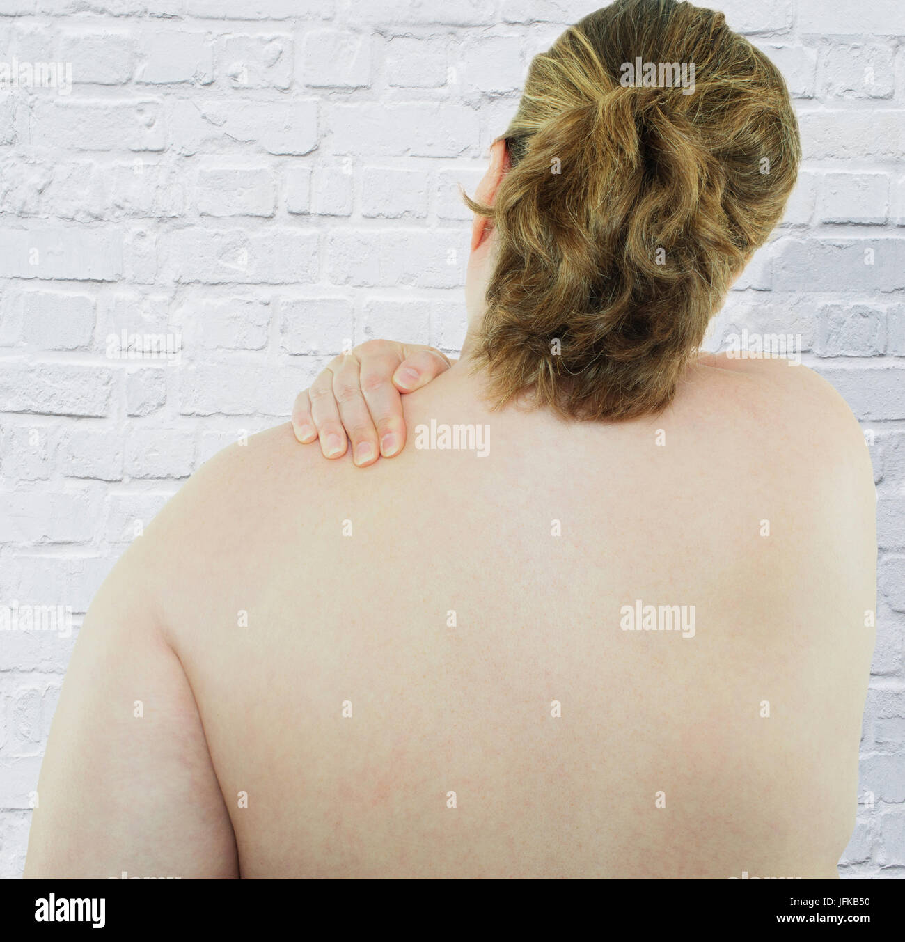 Young woman shoulder pain hi-res stock photography and images - Alamy