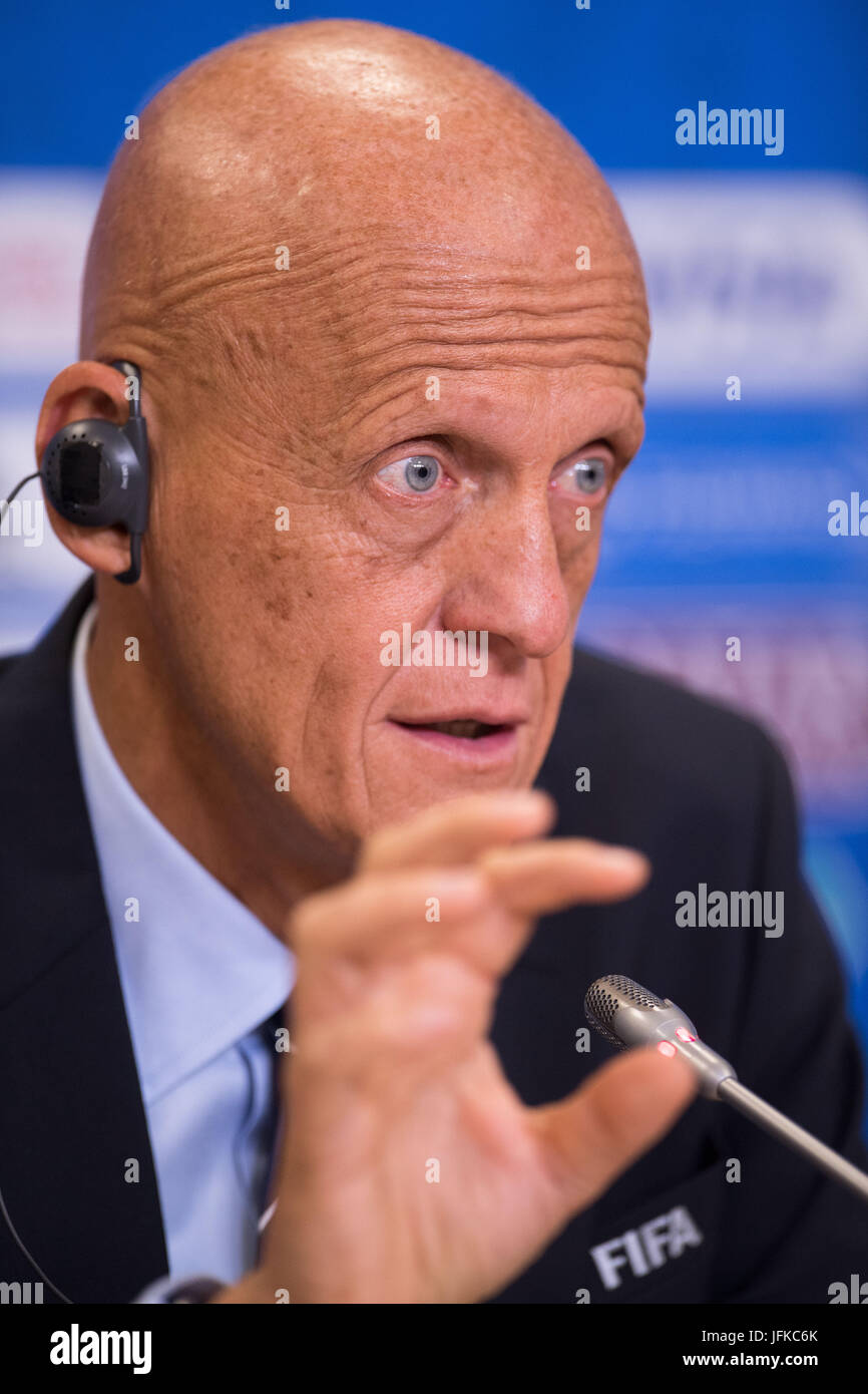 Pierluigi collina referee hi-res stock photography and images - Alamy