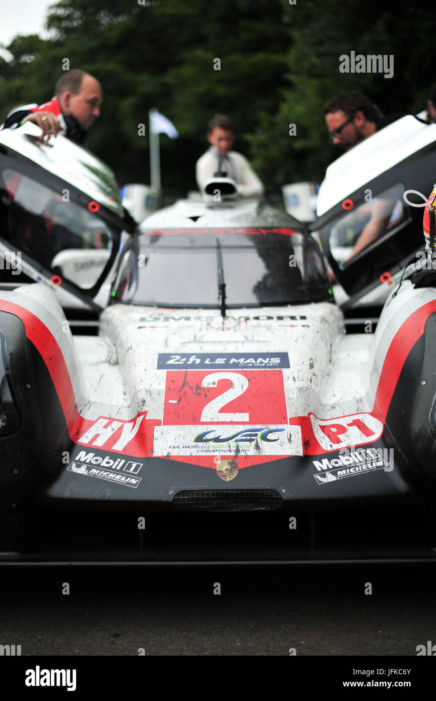 Porsche le mans lmp1 hi-res stock photography and images - Alamy