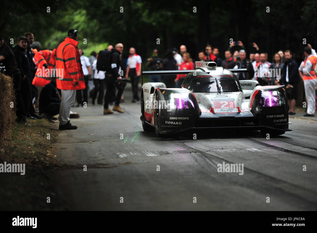 Porsche le mans lmp1 hi-res stock photography and images - Alamy
