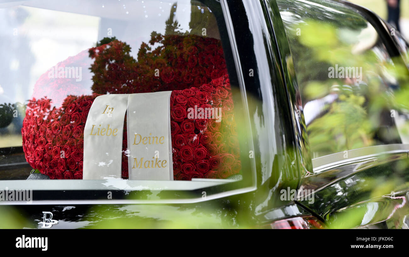 Helmut kohl funeral hi-res stock photography and images - Alamy