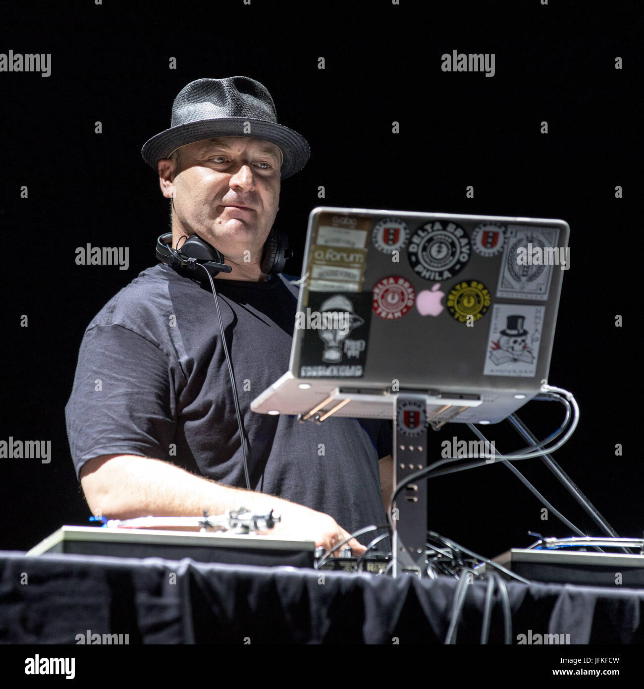 House Of Pain Band High Resolution Stock Photography and Images - Alamy