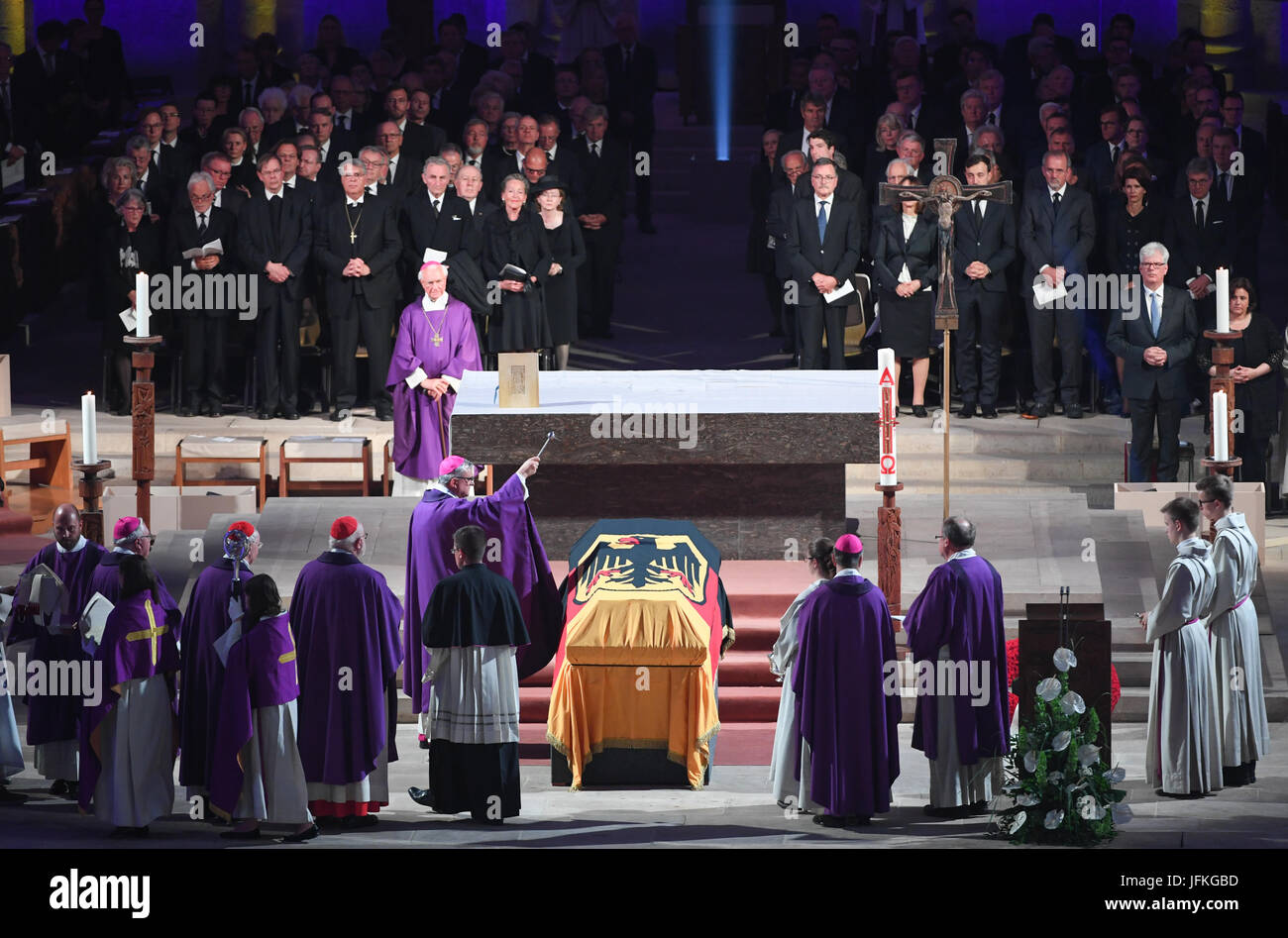 Speyer, Germany. 1st July, 2017. dpatop - The coffin containing the ...