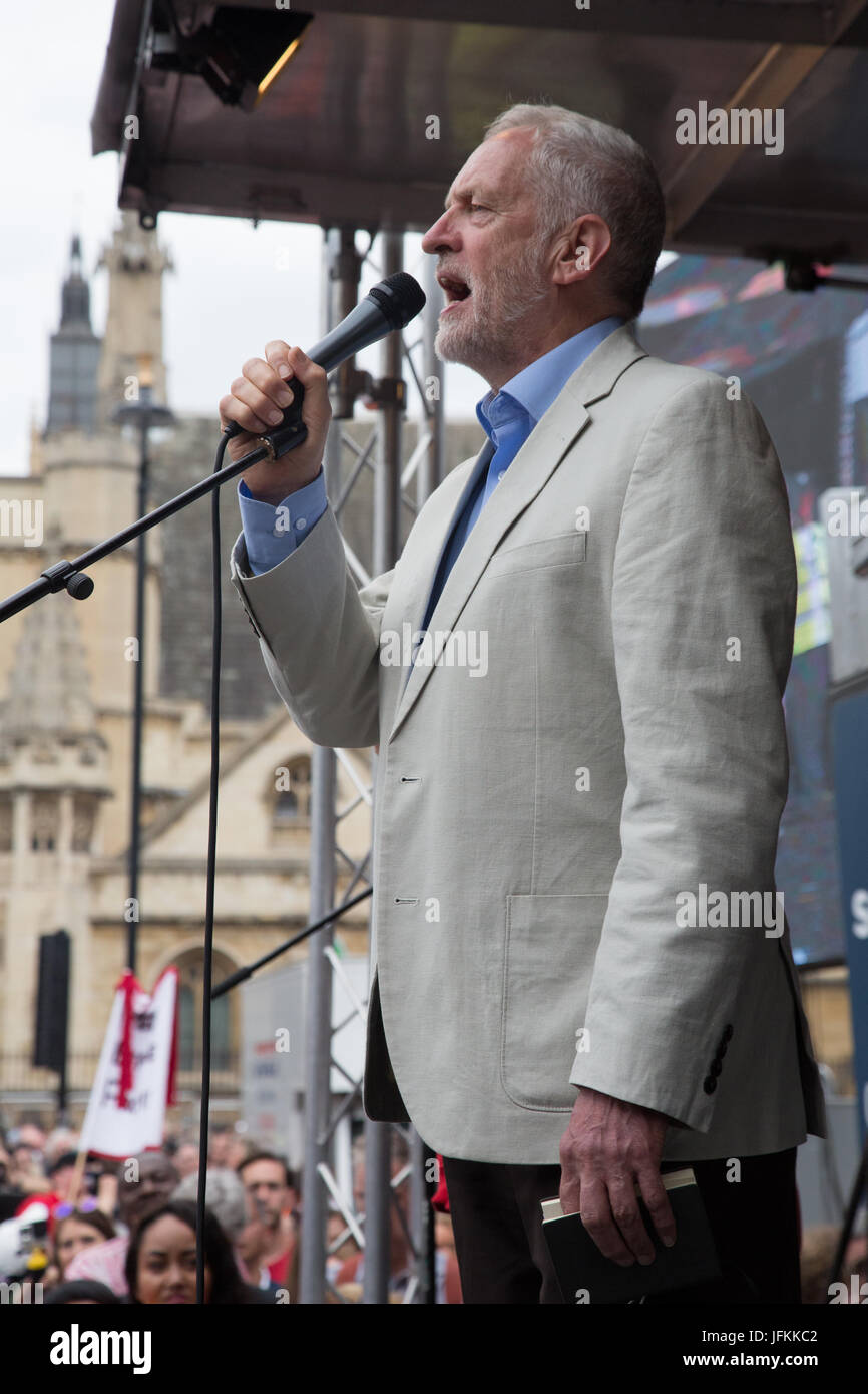 London UK 1st July 2017 Jeremy Corby speaks in Parliament Square to ...
