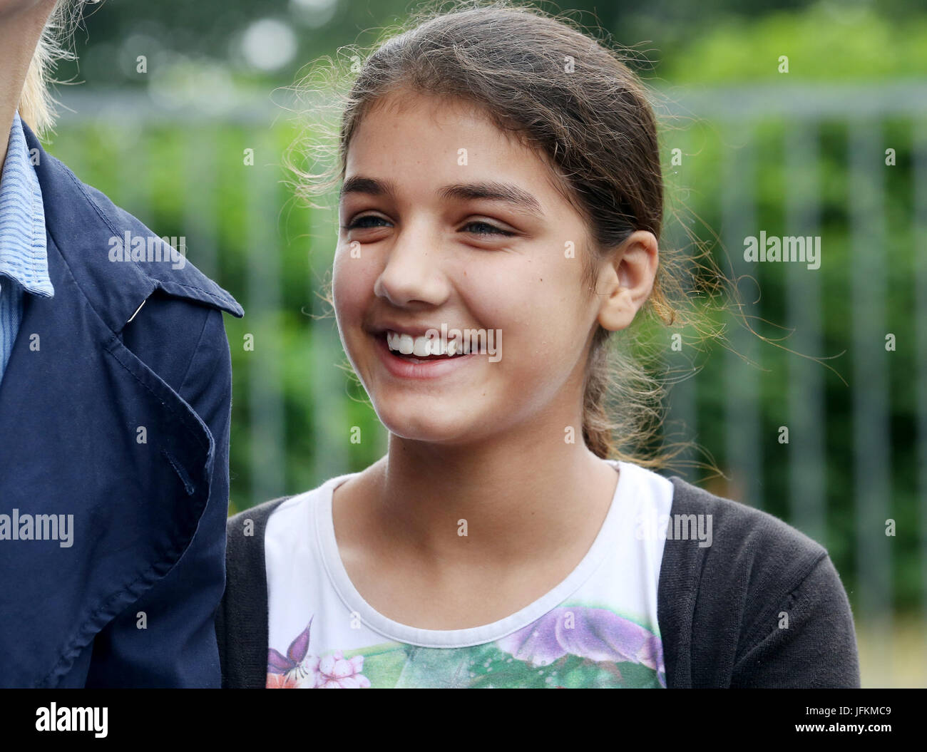 Oberhausen, Germany. 29th June, 2017. Setara from Afghanistan talks to ...