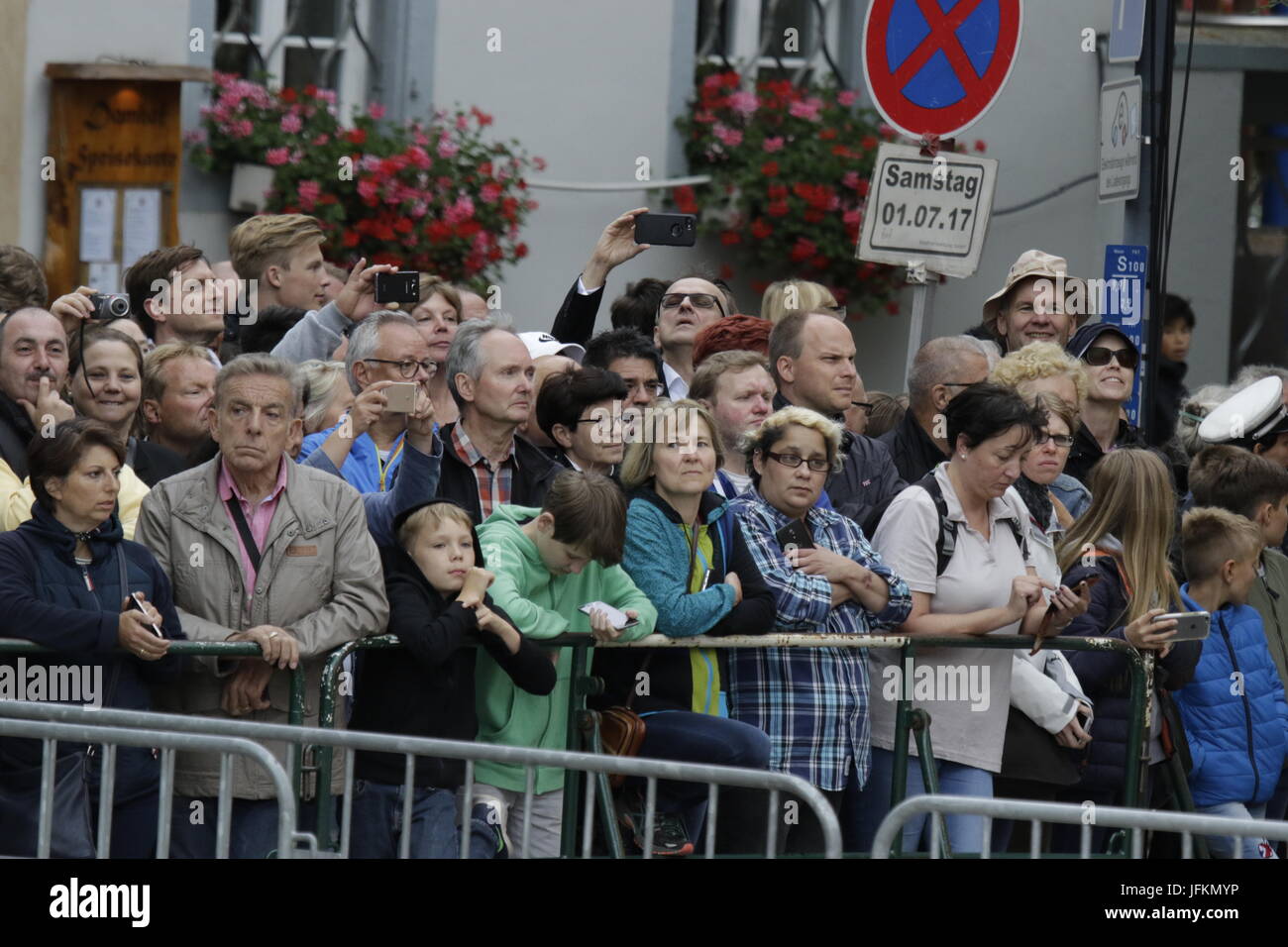 A large crowd has assembled outside Speyer Cathedral. A funeral mass ...