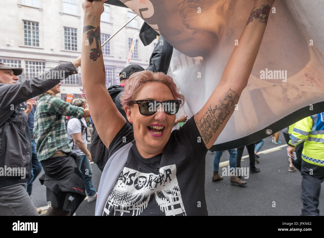 Lisa mckenzie class hi-res stock photography and images - Alamy