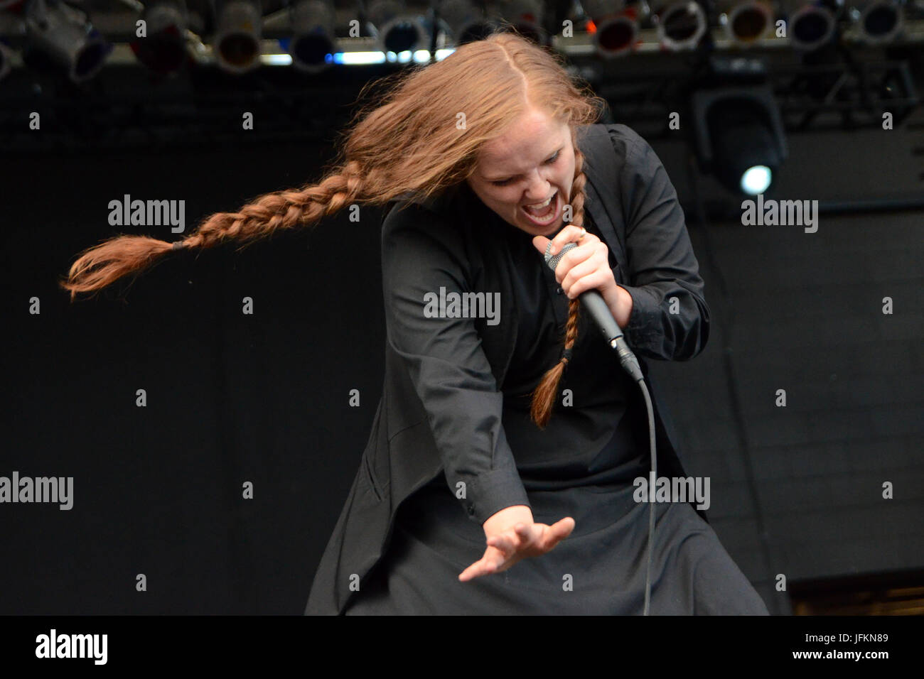 Milwaukee, Wisconsin, USA. 1st July, 2017. Singer Flint Eastwood ...